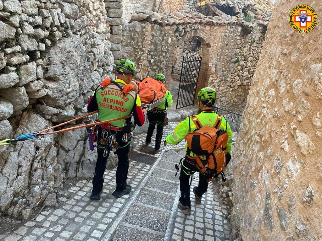 Climber infortunato alla falesia di gabbio a Ferentillo, salvato
